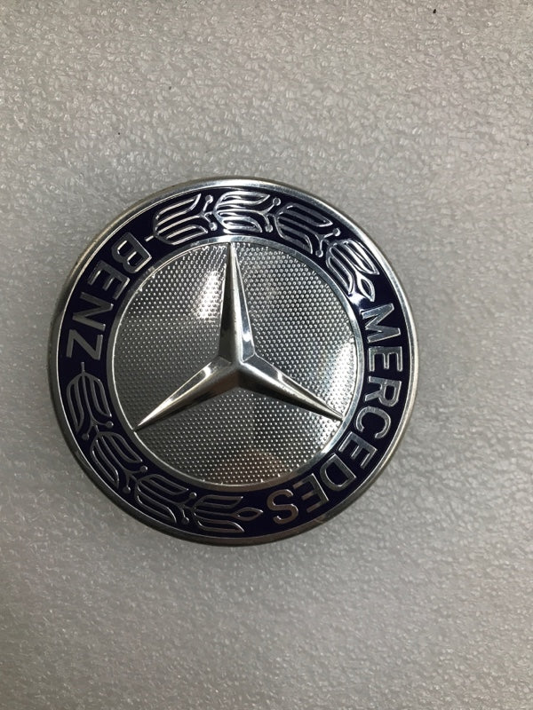 SET OF 4 MERCEDES-BENZ WHEEL CENTER CAPS A1714000125 379e7a03 – i1Parts