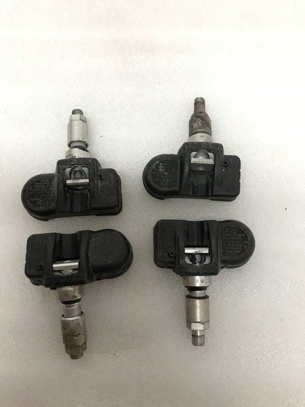 Set of 4 TPMS Mercedes Benz 433 Mhz A0009057200 – i1Parts